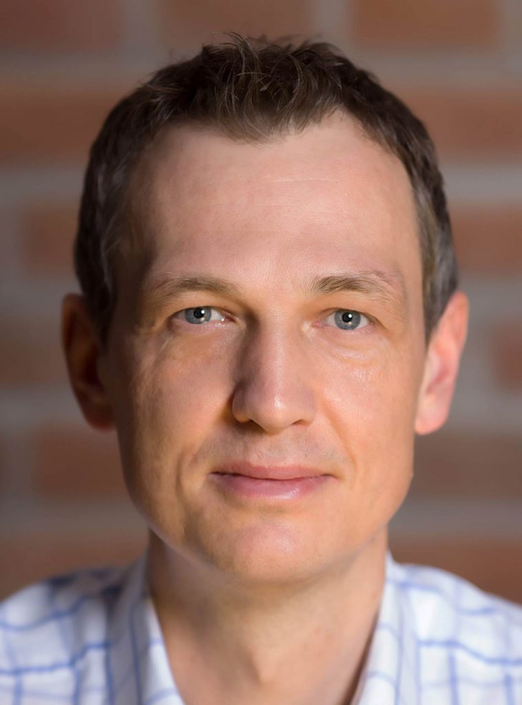 Industry Spotlight: Enxoo's Artur Ostrowski | Telecom Ramblings